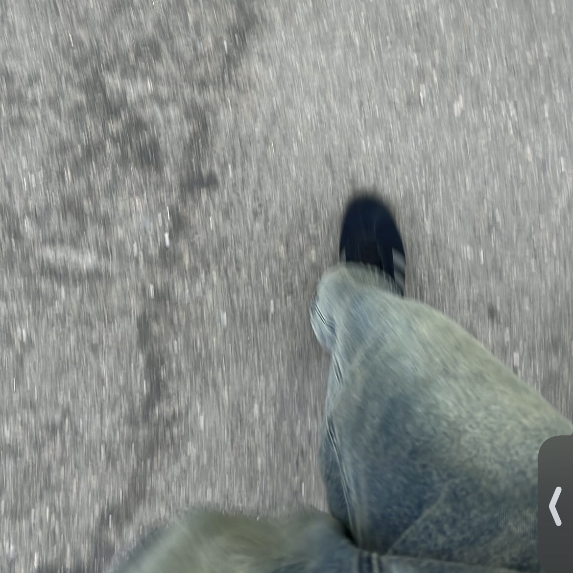 (@_jin_xcc) 님의 게시물 | KREAM