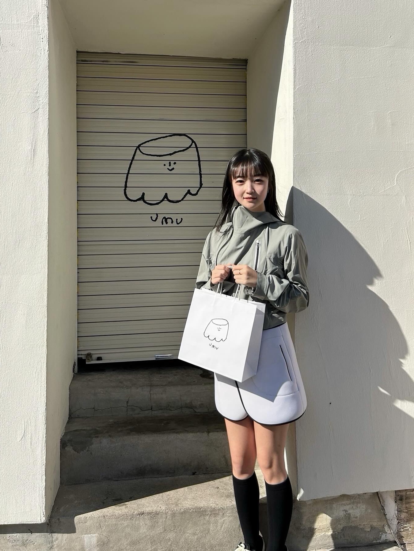 윶 (@syj318) 님의 게시물 | KREAM