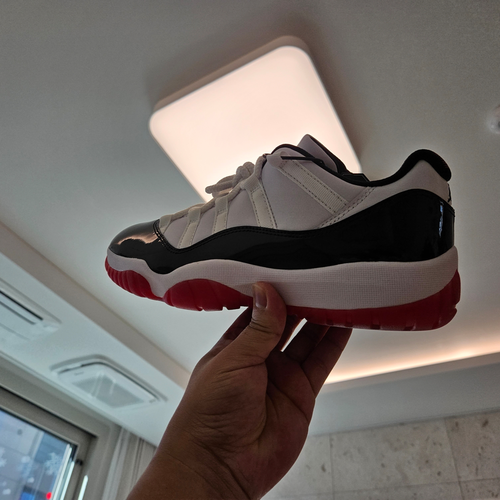 해루 (@heruda) 님의 게시물 | KREAM