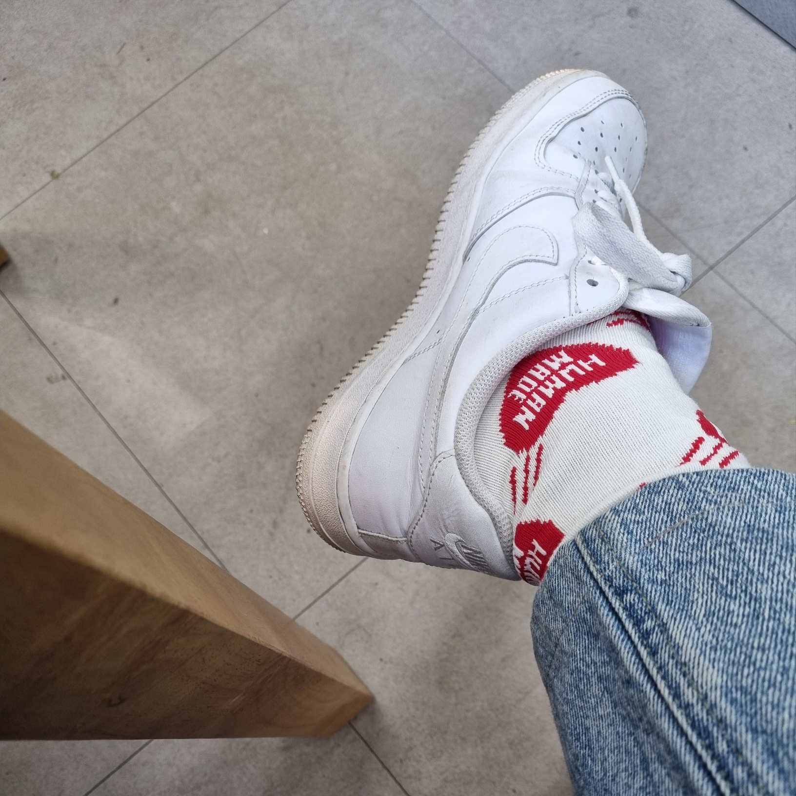 공대생 (@hx__kim) 님의 게시물 | KREAM