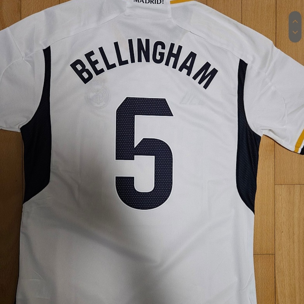 O.J.E 1998 (@otter1998) 님의 게시물 | KREAM