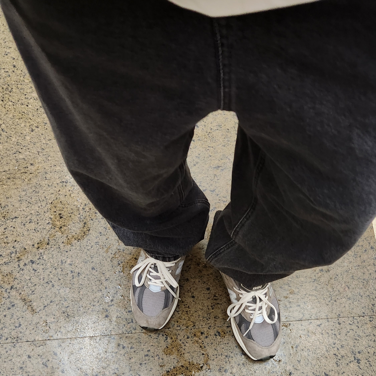 또또 (@ttotto) 님의 게시물 | KREAM