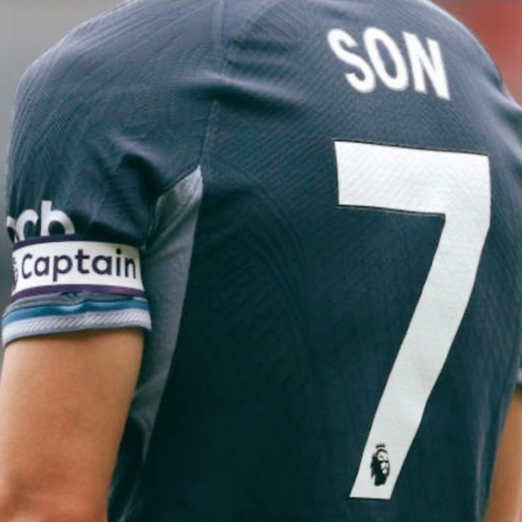 jhstore89 (@osc4uo) 님의 게시물 | KREAM