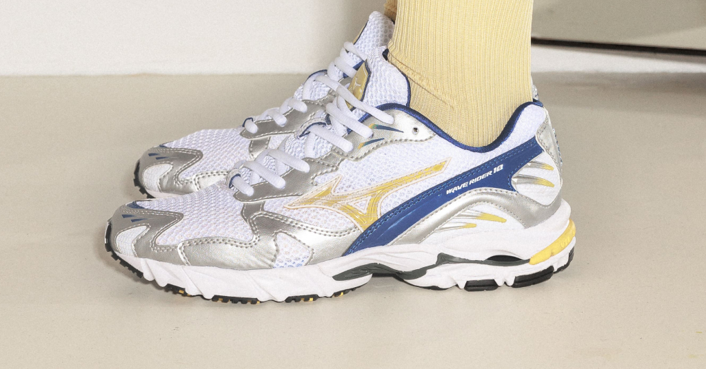 Mizuno | Wave Rider 10 | KREAM