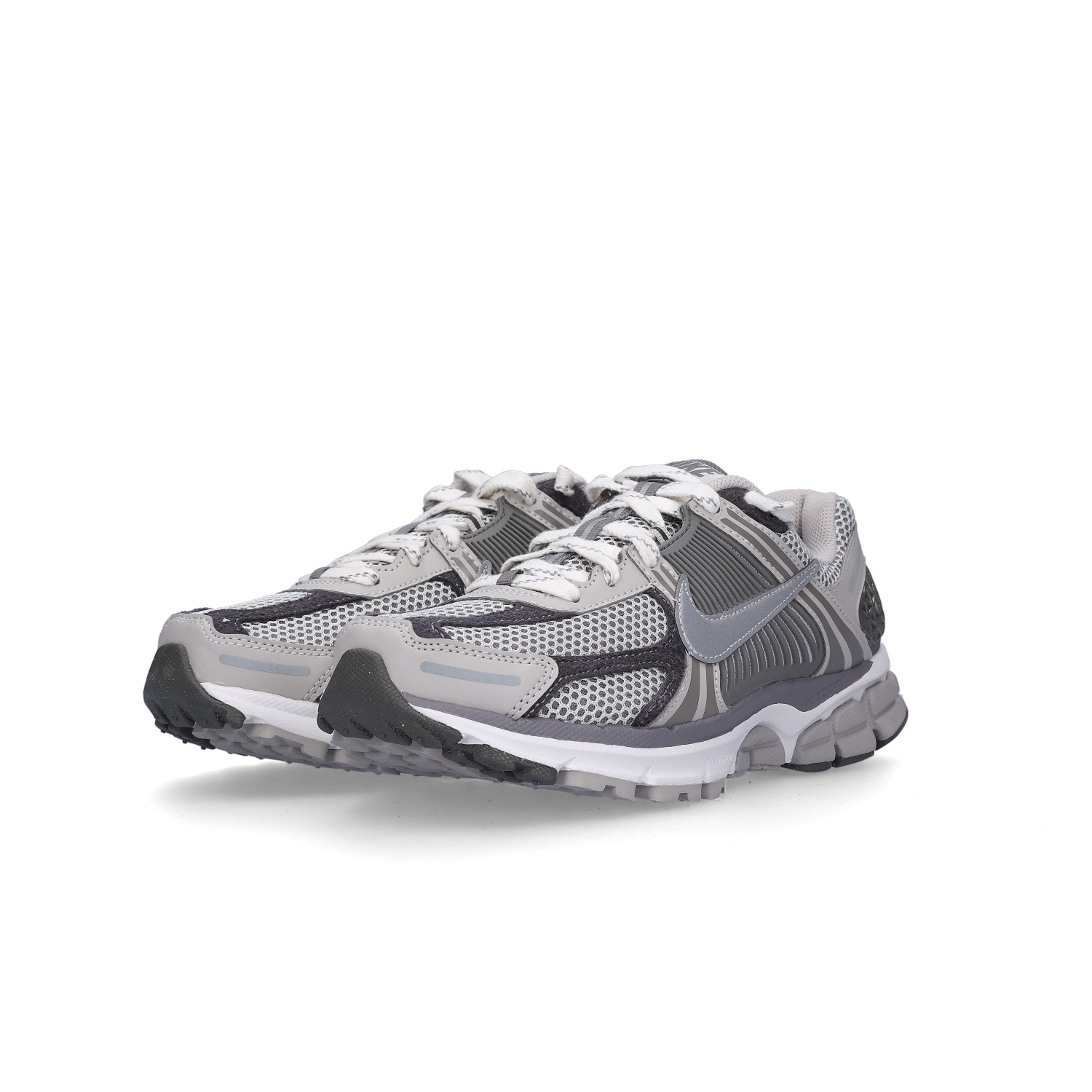 나이키 줌 보메로 5 프리미엄 라이트 아이언 오어 앤 플랫 퓨터 | KREAM