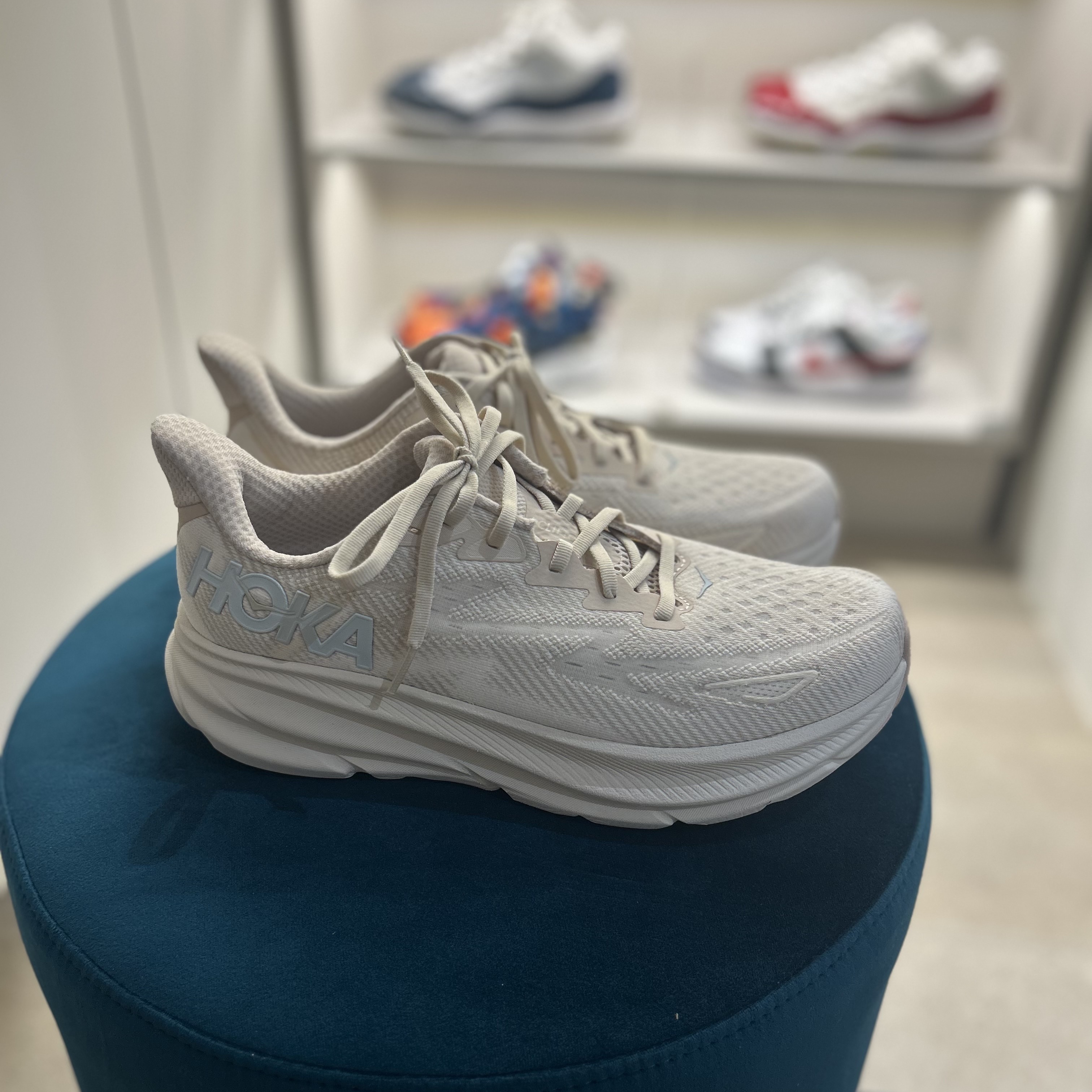 호카클리프톤9 | KREAM