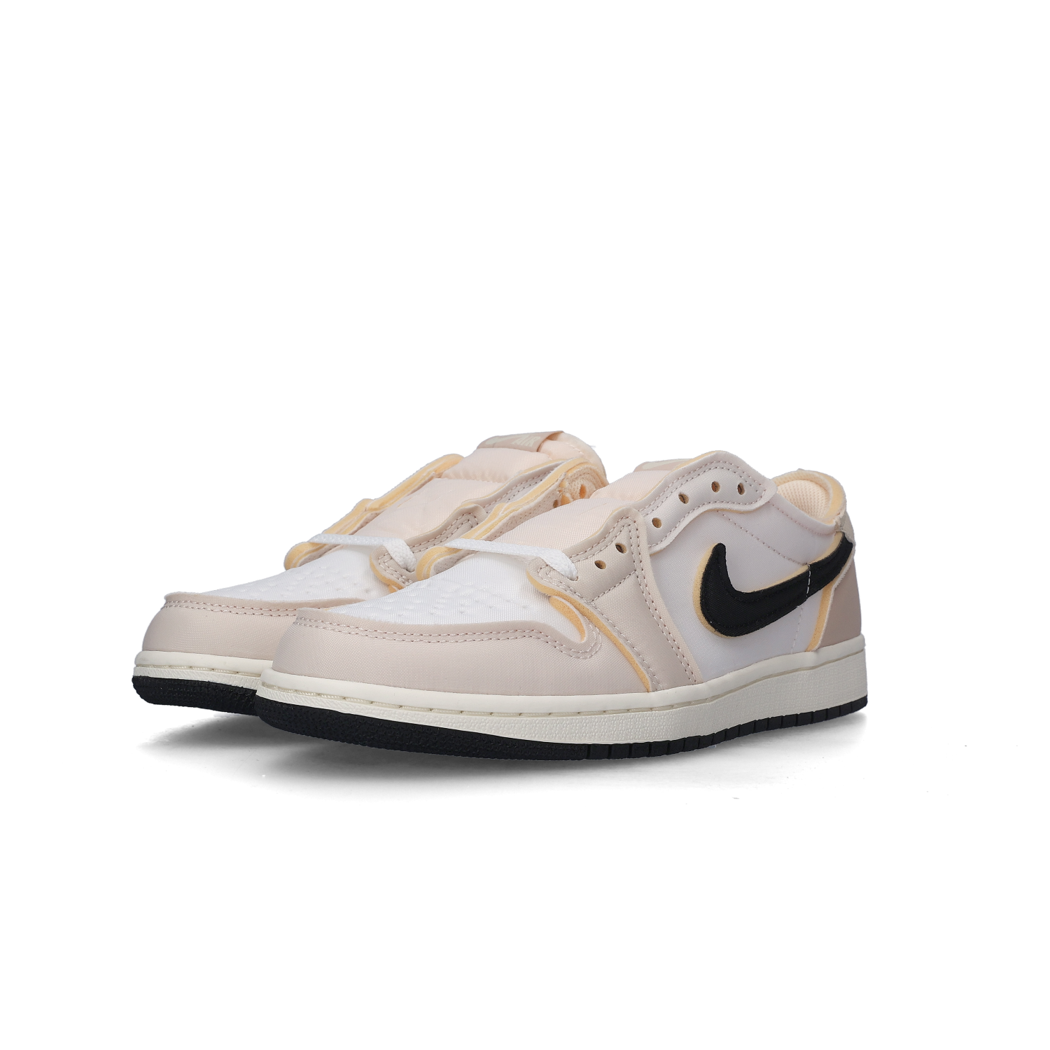 조던 1 레트로 로우 OG EX 화이트 앤 코코넛 밀크 | KREAM