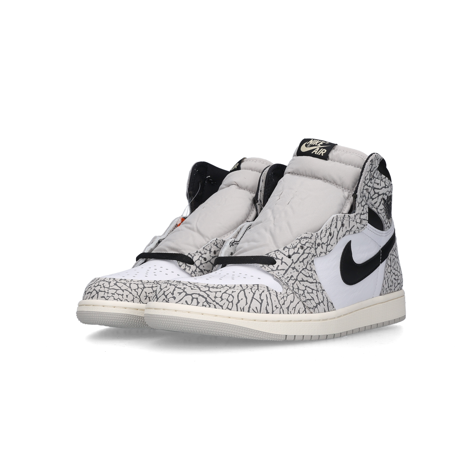 조던 1 레트로 하이 OG 화이트 시멘트 | KREAM