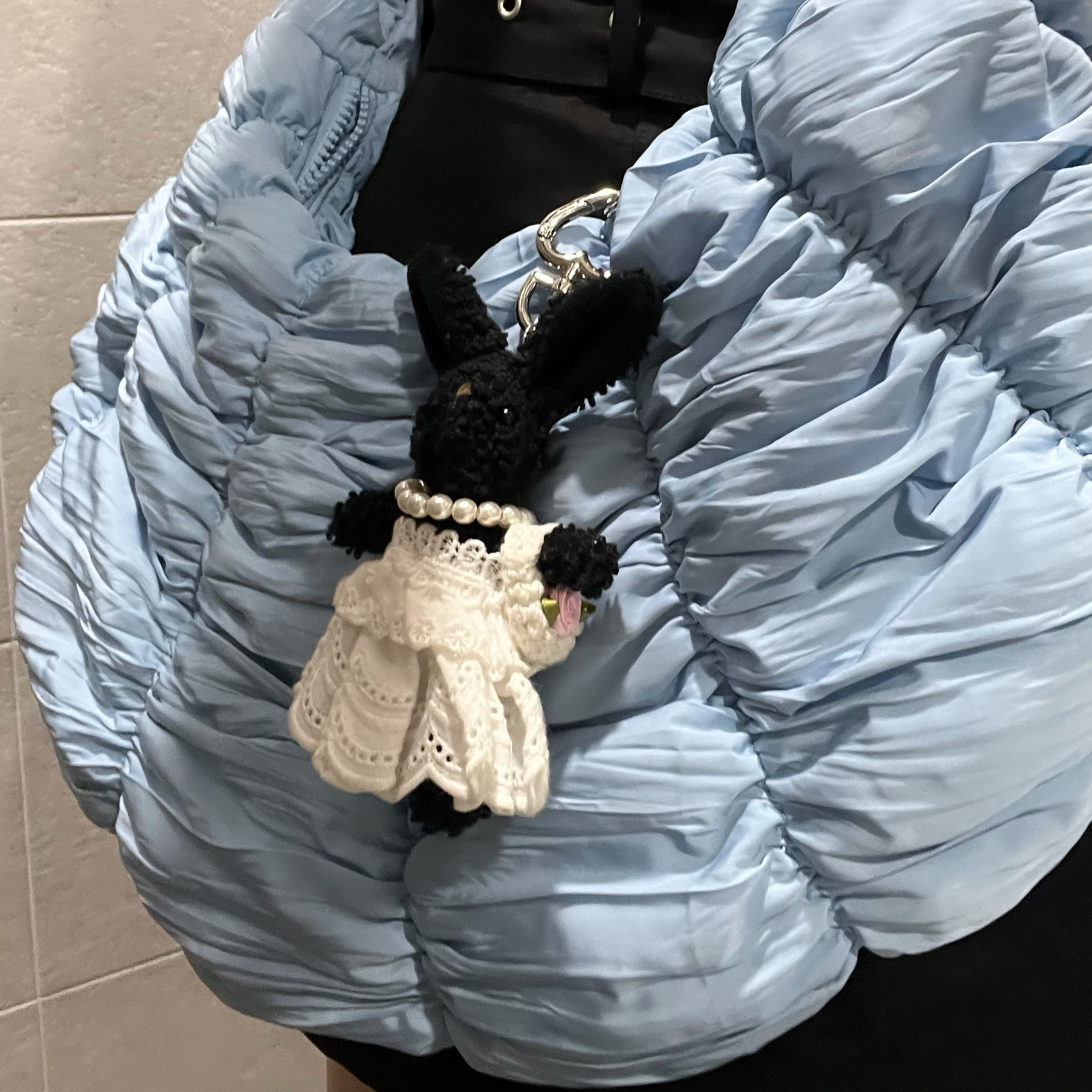 #cos#크로와상백#코스가방 | KREAM