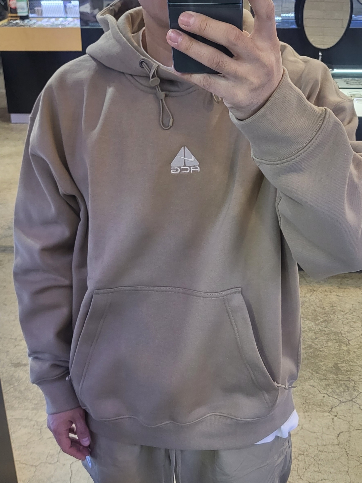 NRG와는 또다른 매력이 있는 ACG | KREAM