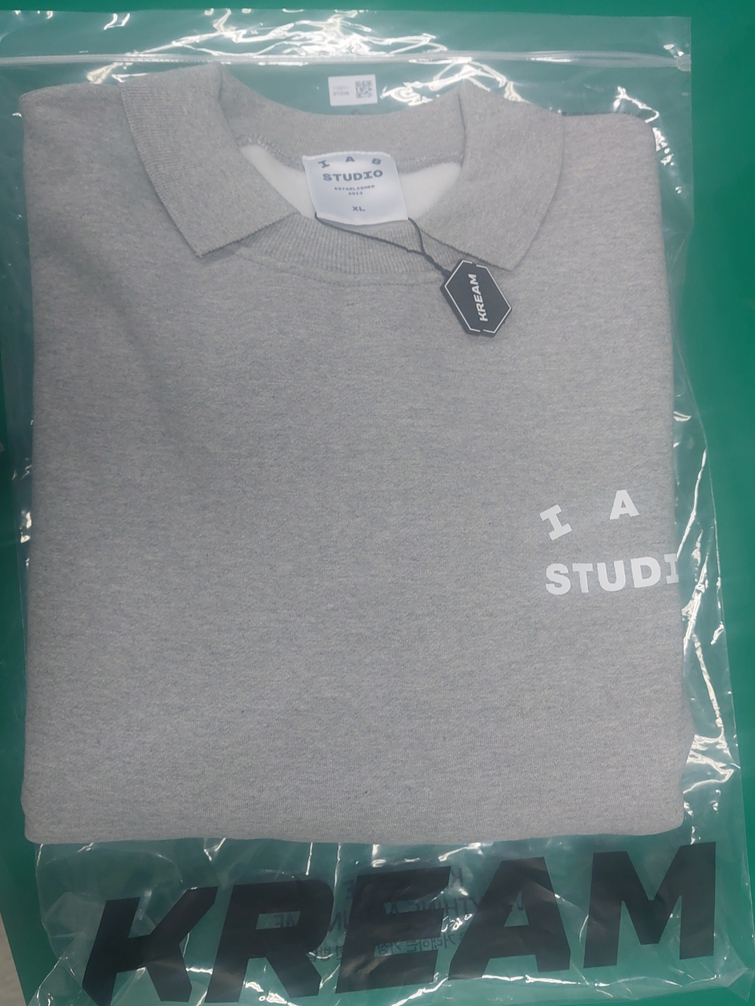 결국 리셀 | KREAM