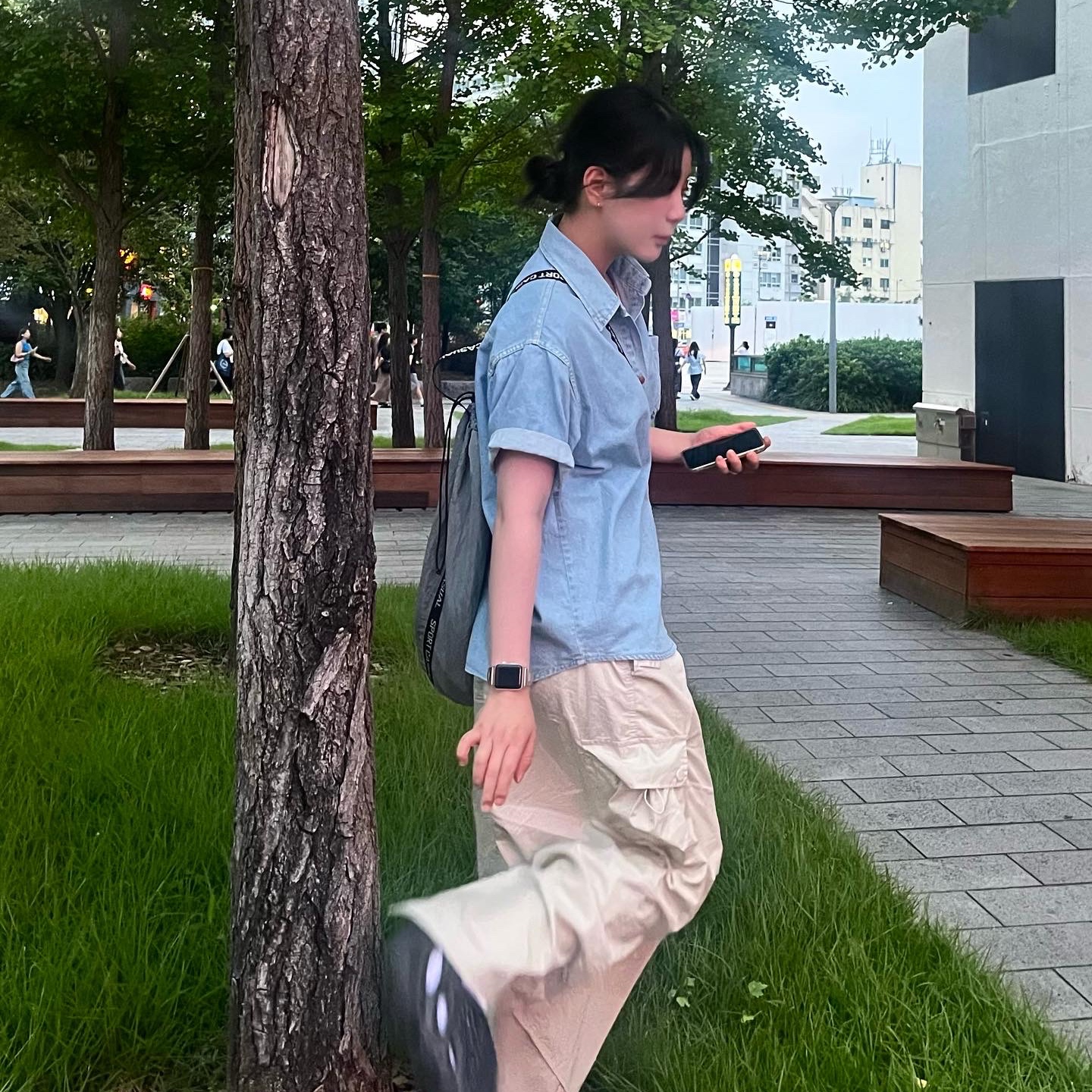 류류 (@hyo.xxi) 님의 게시물 | KREAM