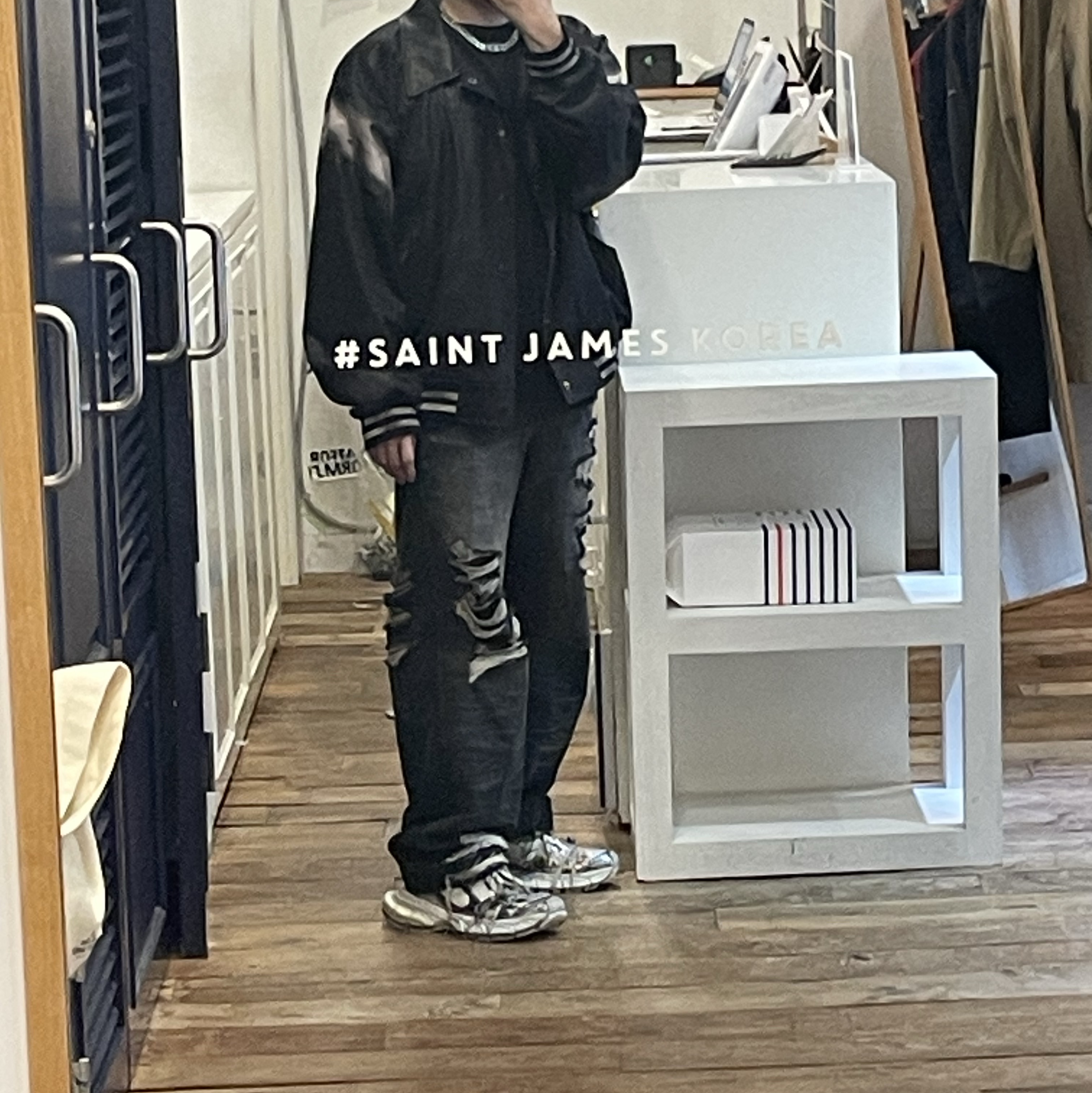 ㅅㄷㅇ (@k2pital) 님의 게시물 | KREAM