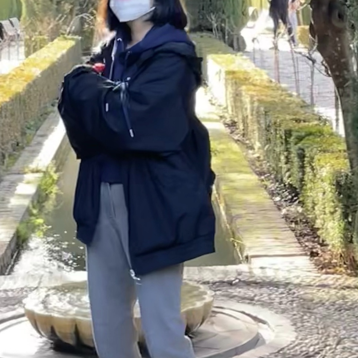 (@ksjdidf) 님의 게시물 | KREAM