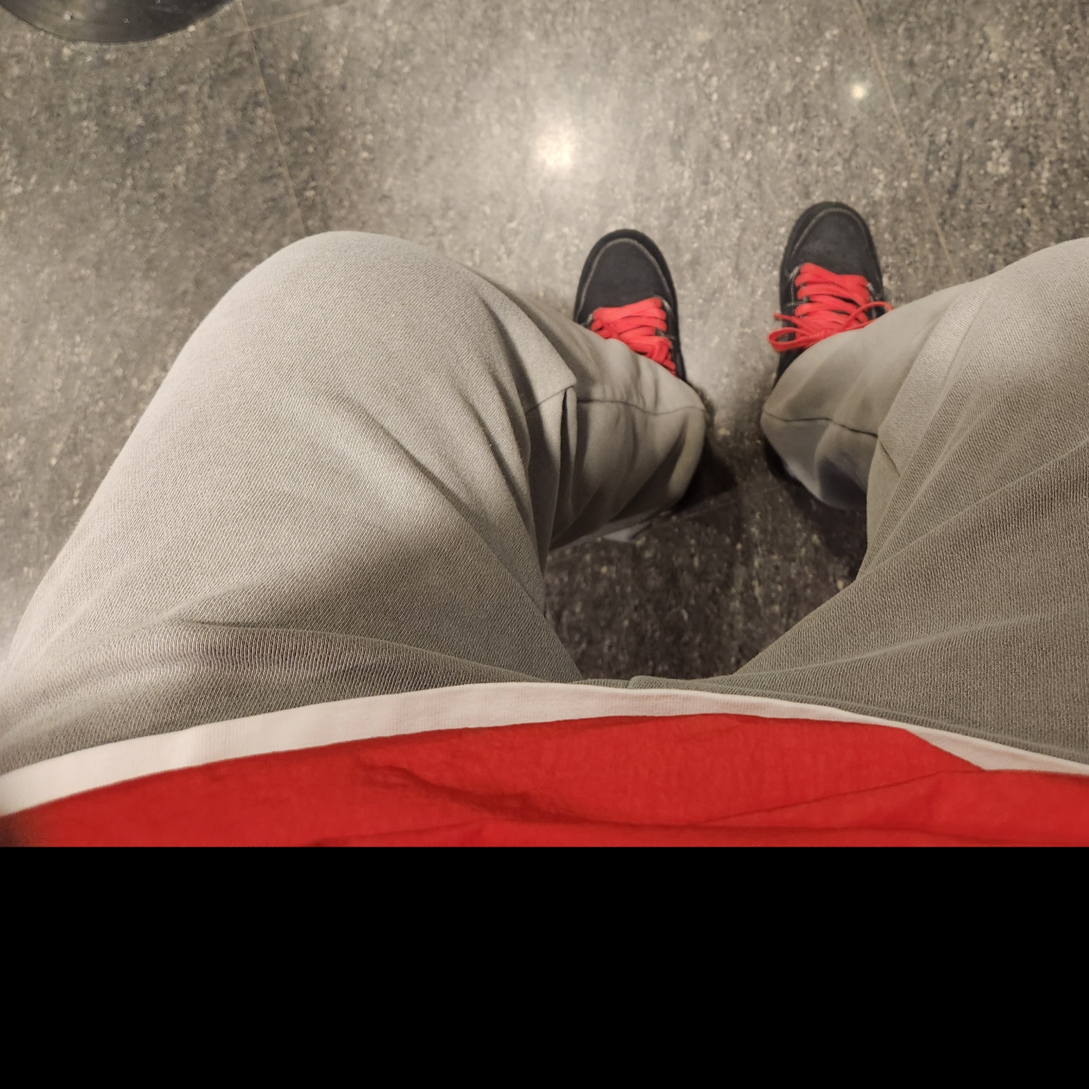 힝또니 (@kdh_9610) 님의 게시물 | KREAM