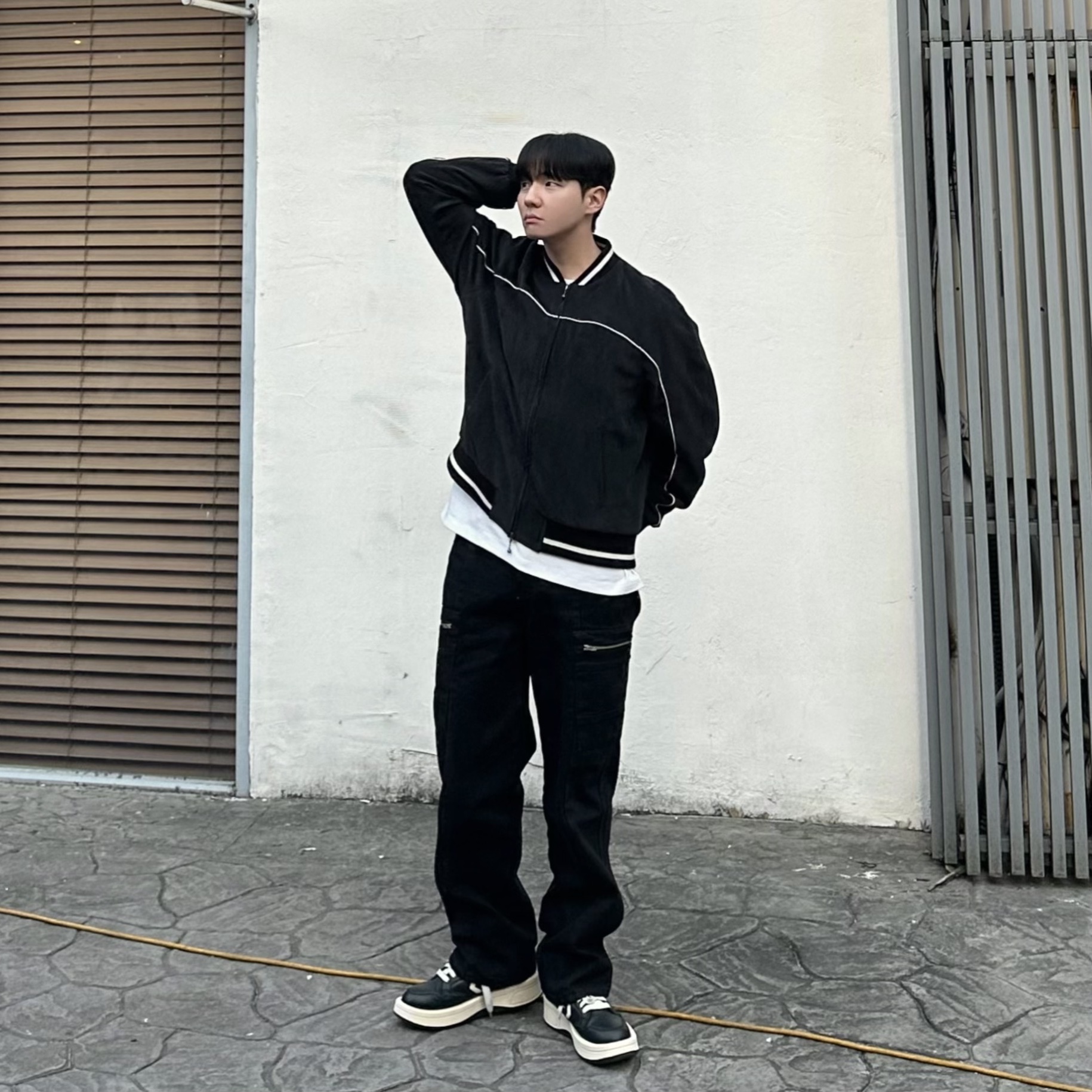 김홍민 (@mong_minn) 님의 게시물 | KREAM