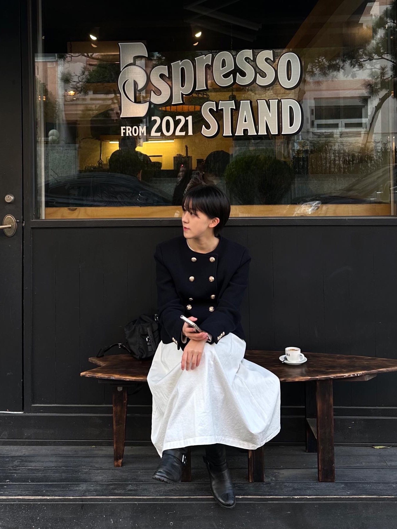 320쇼룸 울 더블자켓 코디 | KREAM