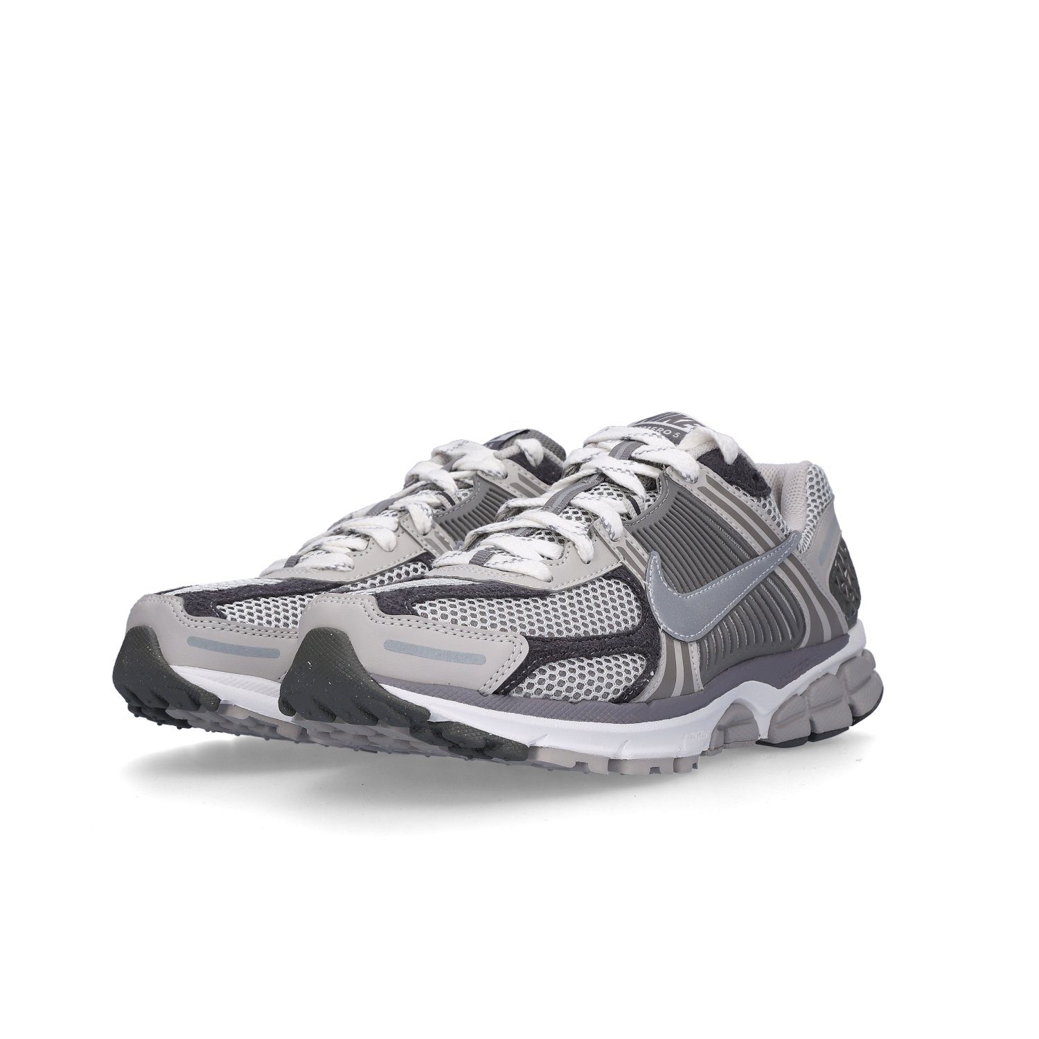 나이키 줌 보메로 5 프리미엄 라이트 아이언 오어 앤 플랫 퓨터 | KREAM