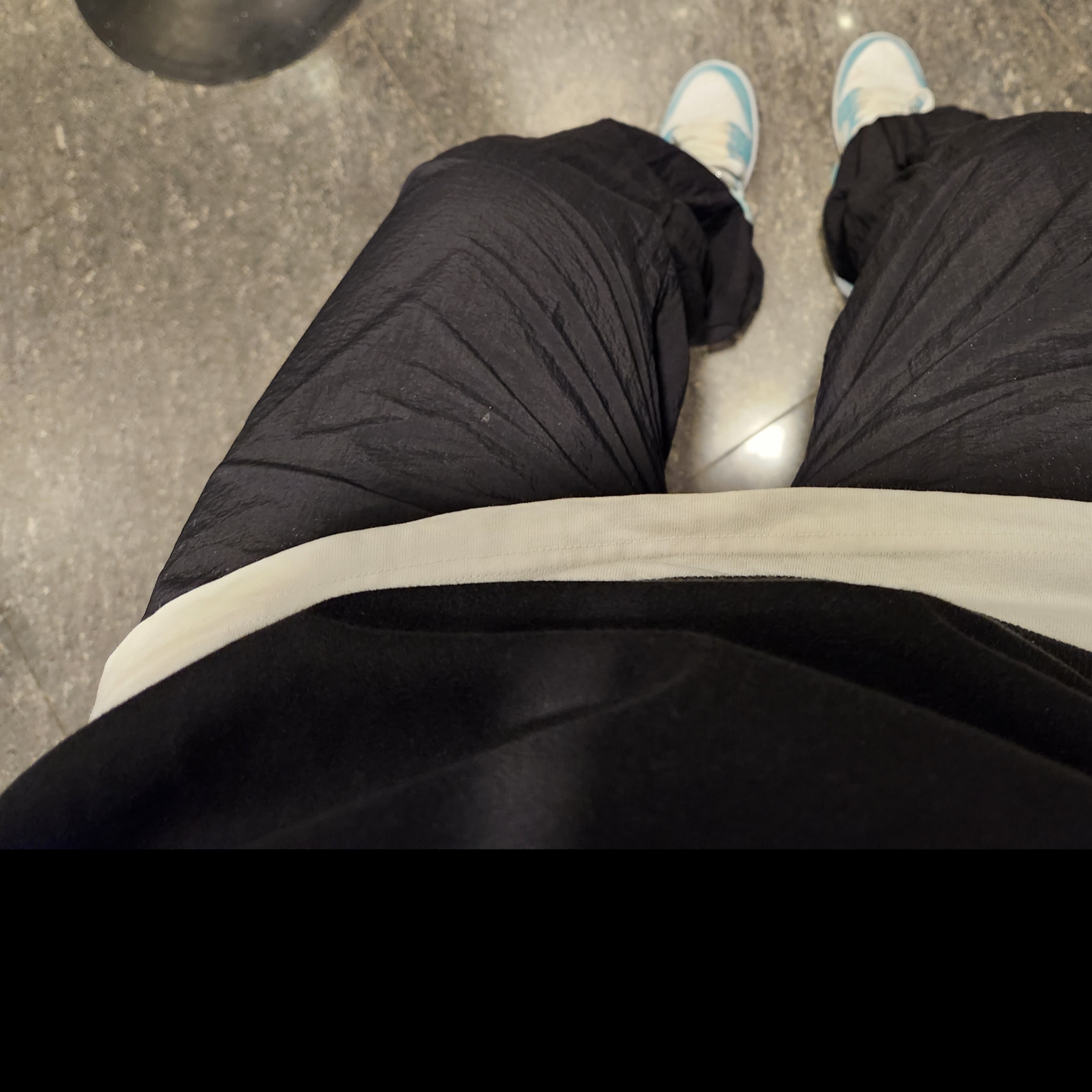 힝또니 (@kdh_9610) 님의 게시물 | KREAM