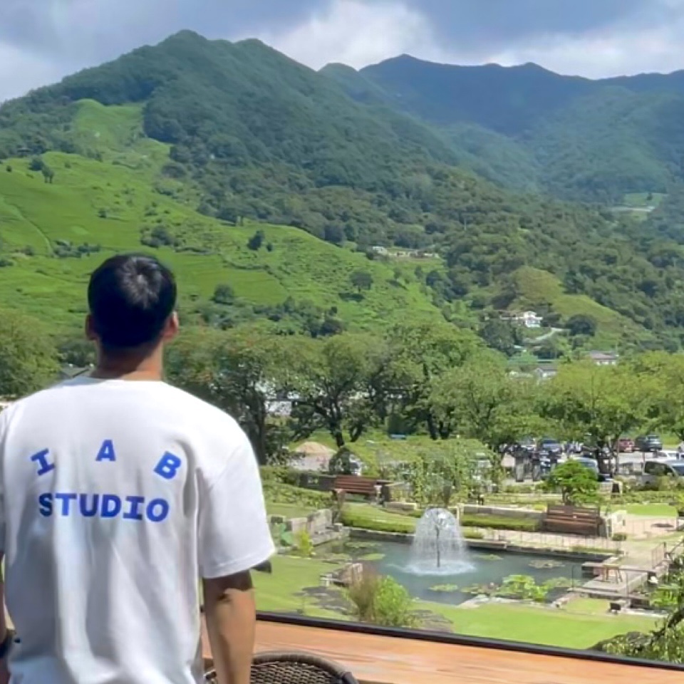 juchan3477 (@thisweek_chan) 님의 게시물 | KREAM