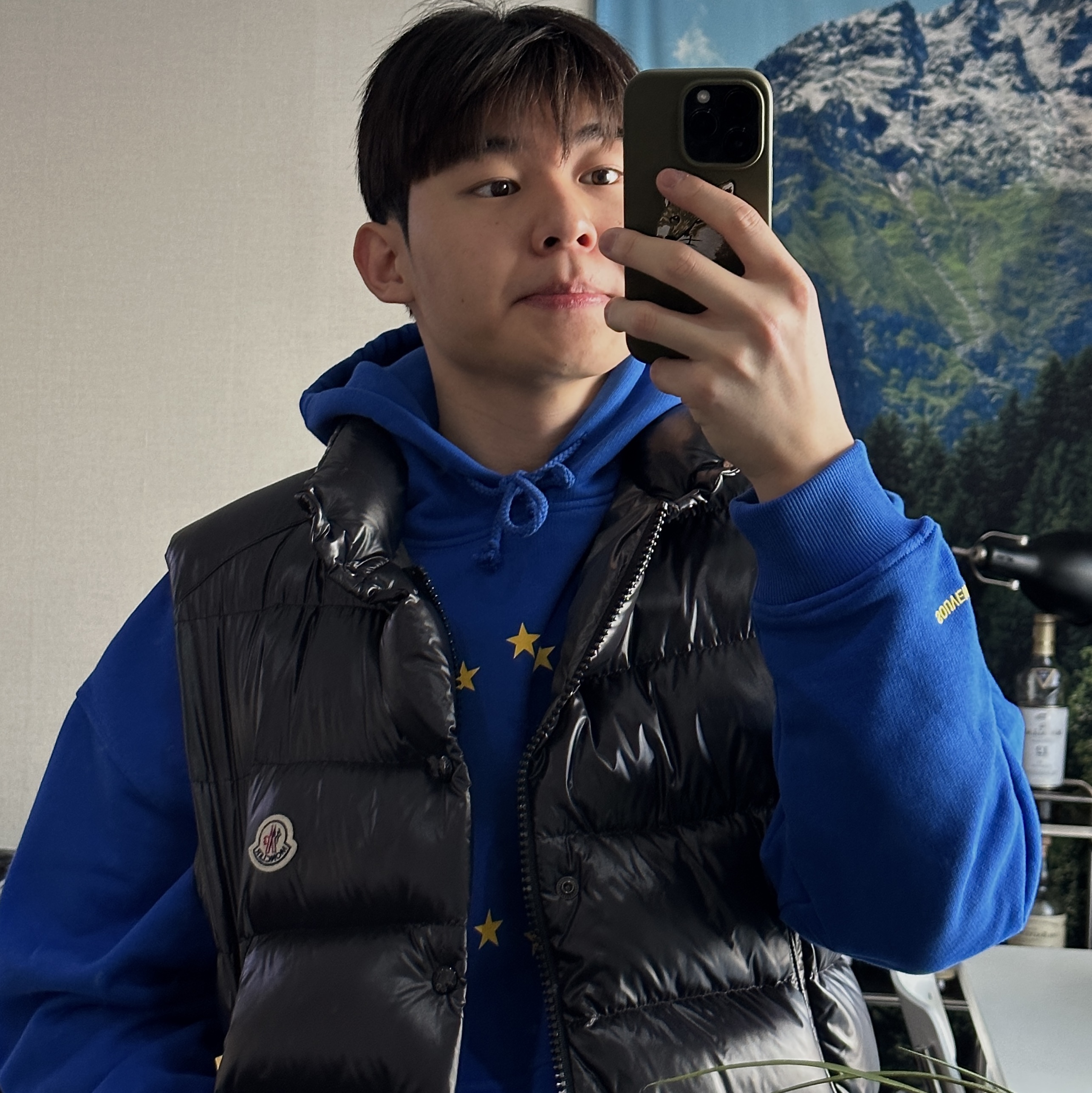 데일리룩키 (@daily_lookie) 님의 게시물 | KREAM