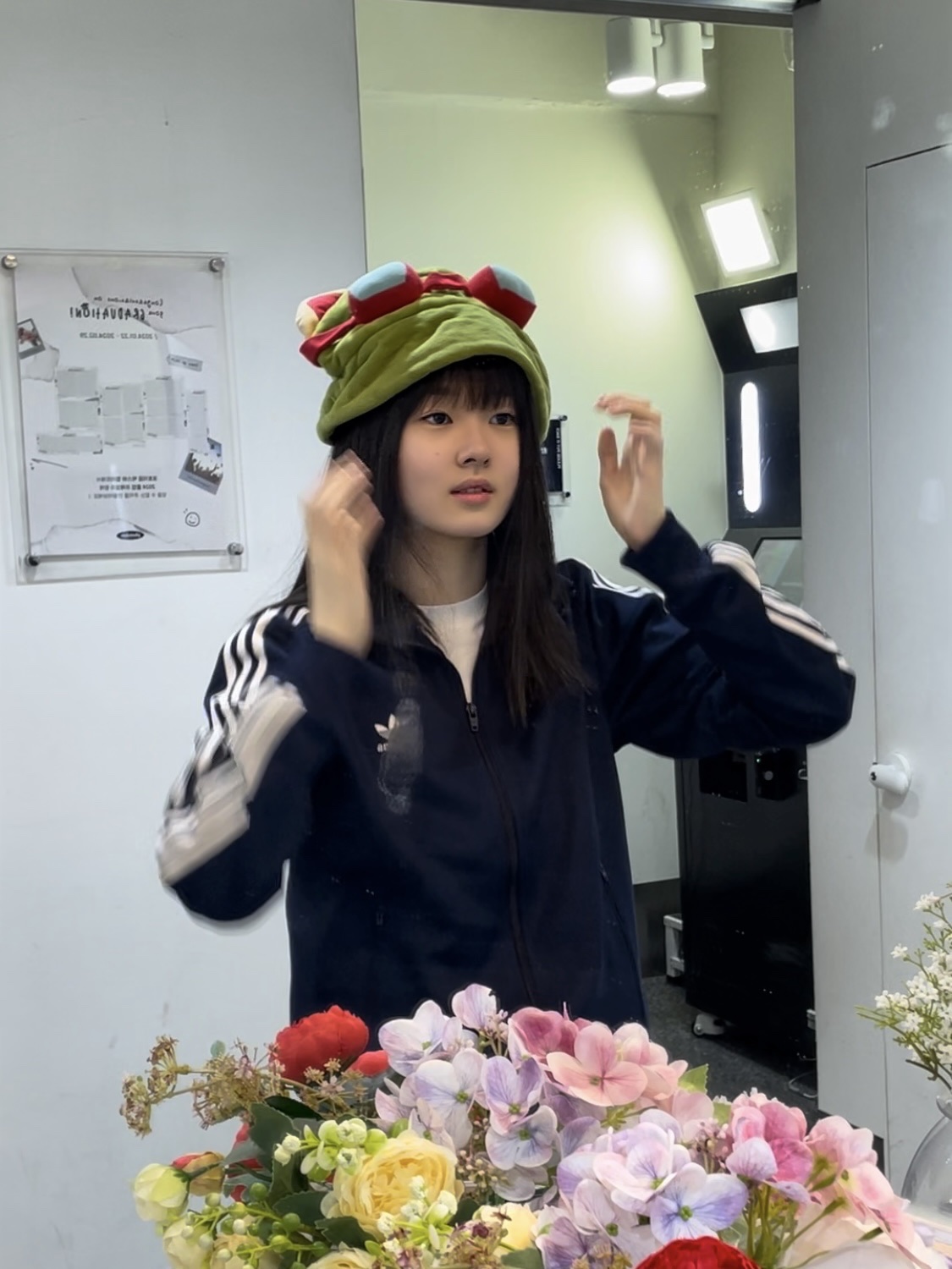 티모(시 샬라메) | KREAM