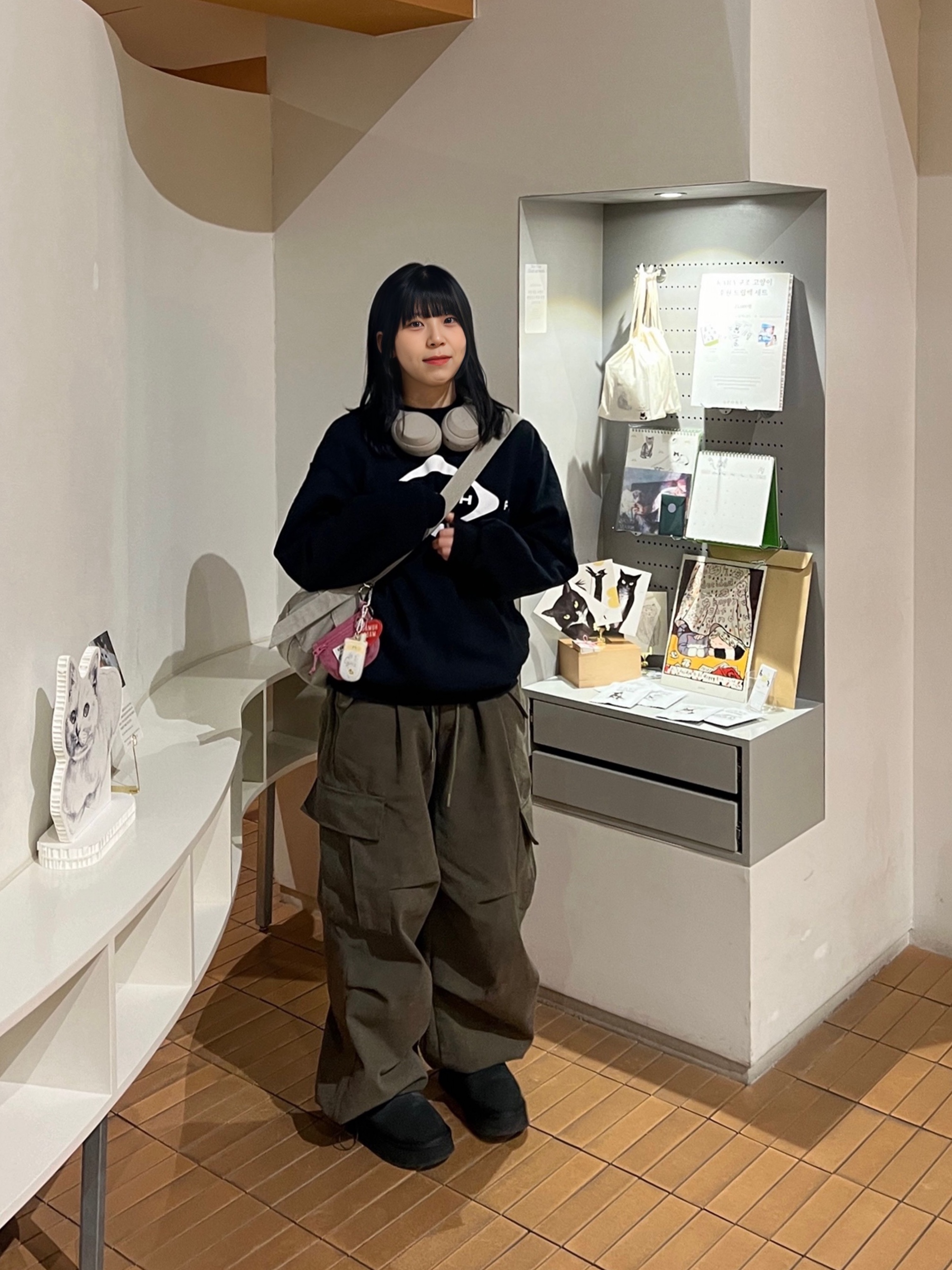 뚜비 (@__ah.12.24_) 님의 게시물 | KREAM