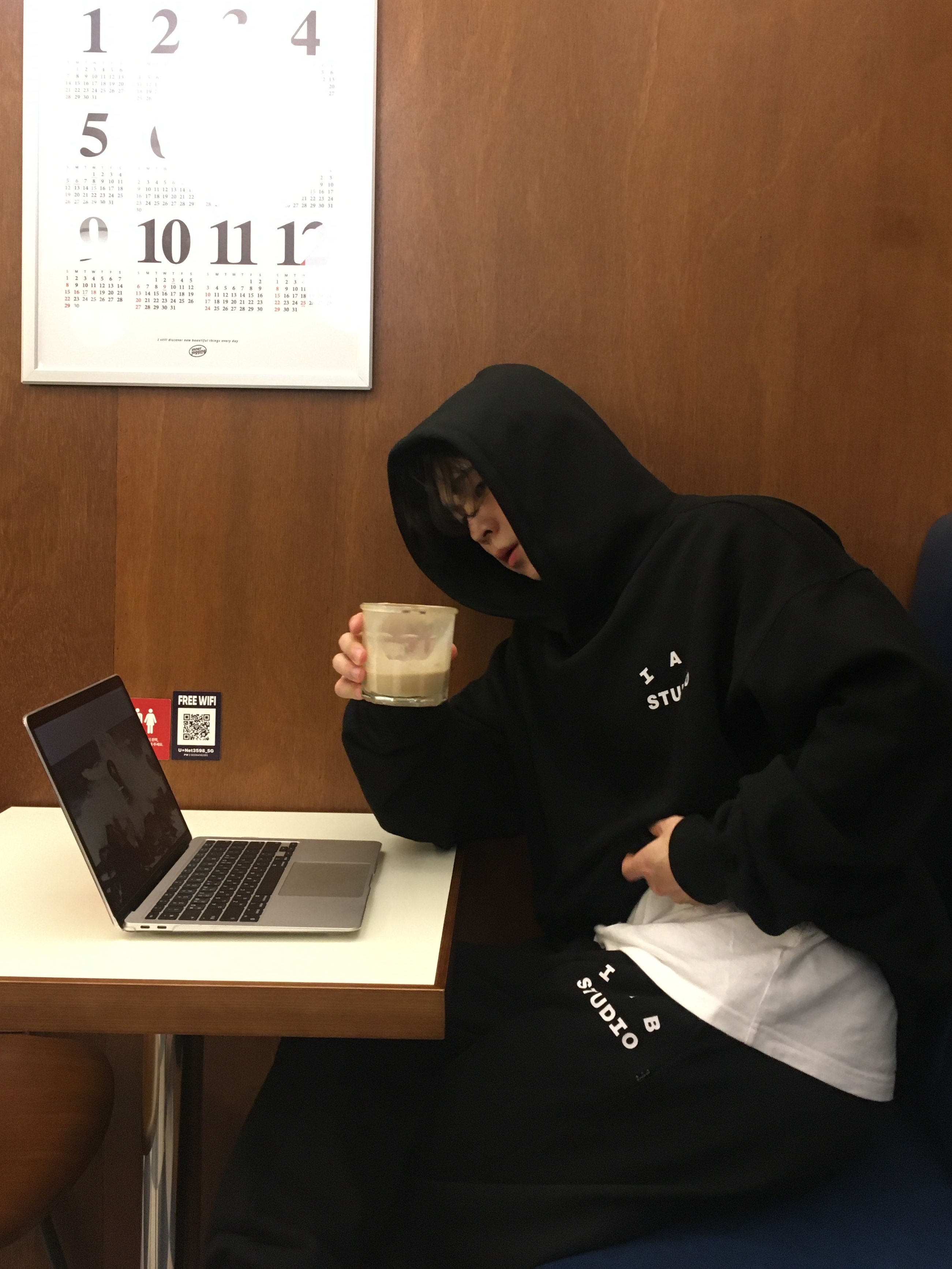 (@moo_min_seo_) 님의 게시물 | KREAM