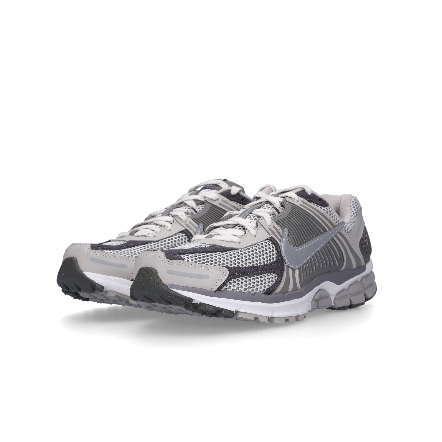 나이키 줌 보메로 5 프리미엄 라이트 아이언 오어 앤 플랫 퓨터 | KREAM