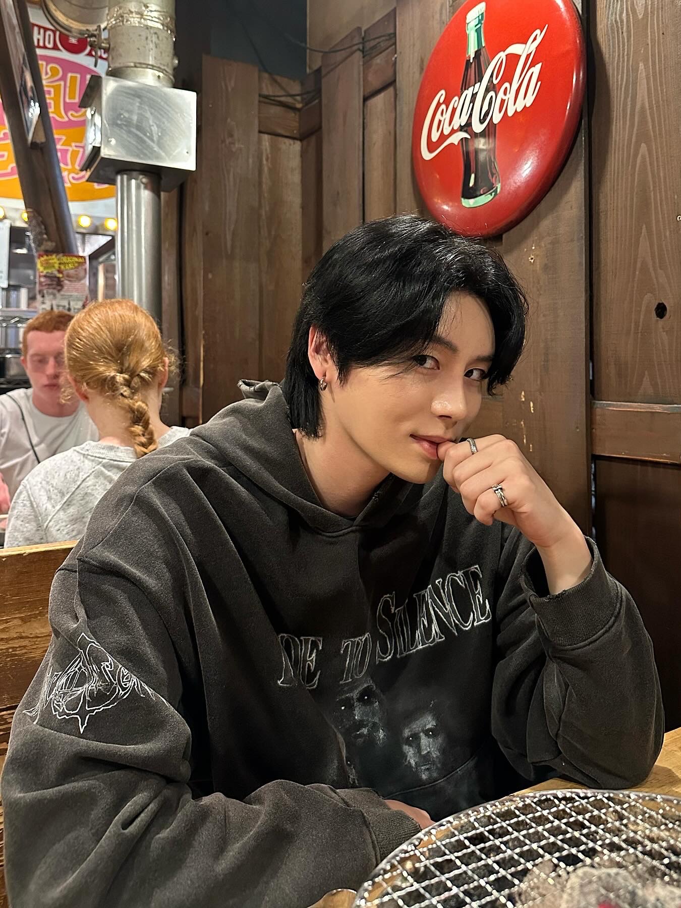 옷시민 (@hyun__oh) 님의 게시물 | KREAM