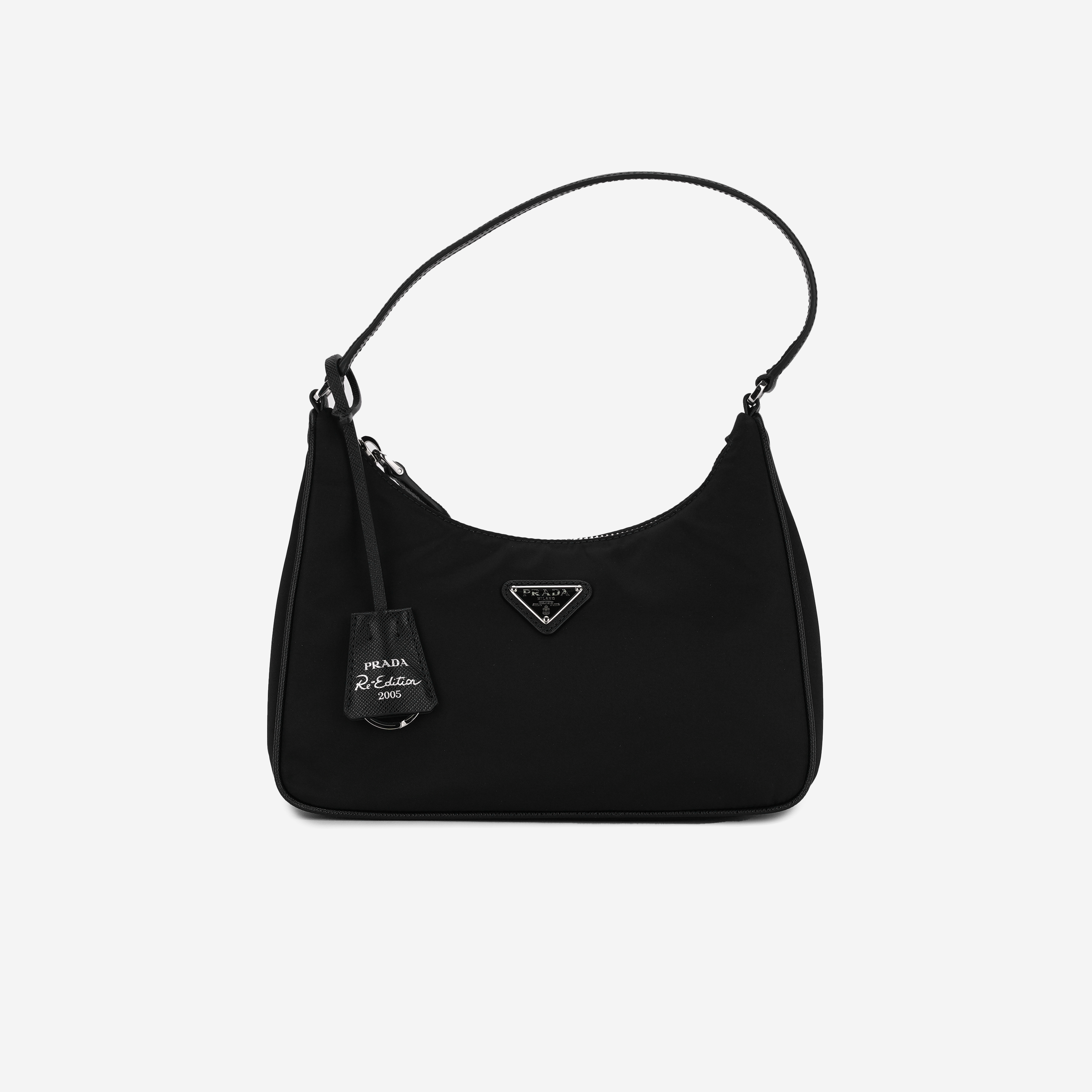 프라다 리에디션 2005 사피아노 트리밍 리나일론 호보백 블랙 | KREAM
