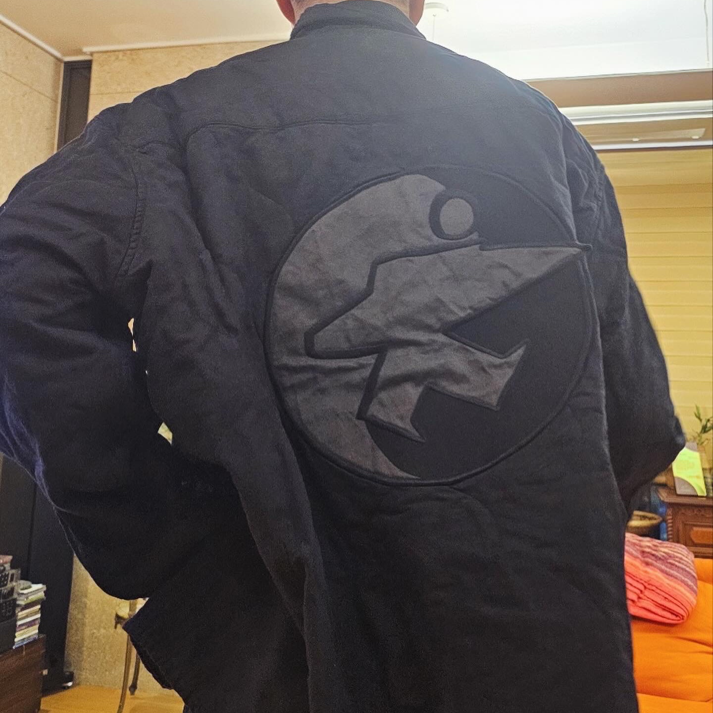 Man In Black 🏄‍♂️👍 | KREAM