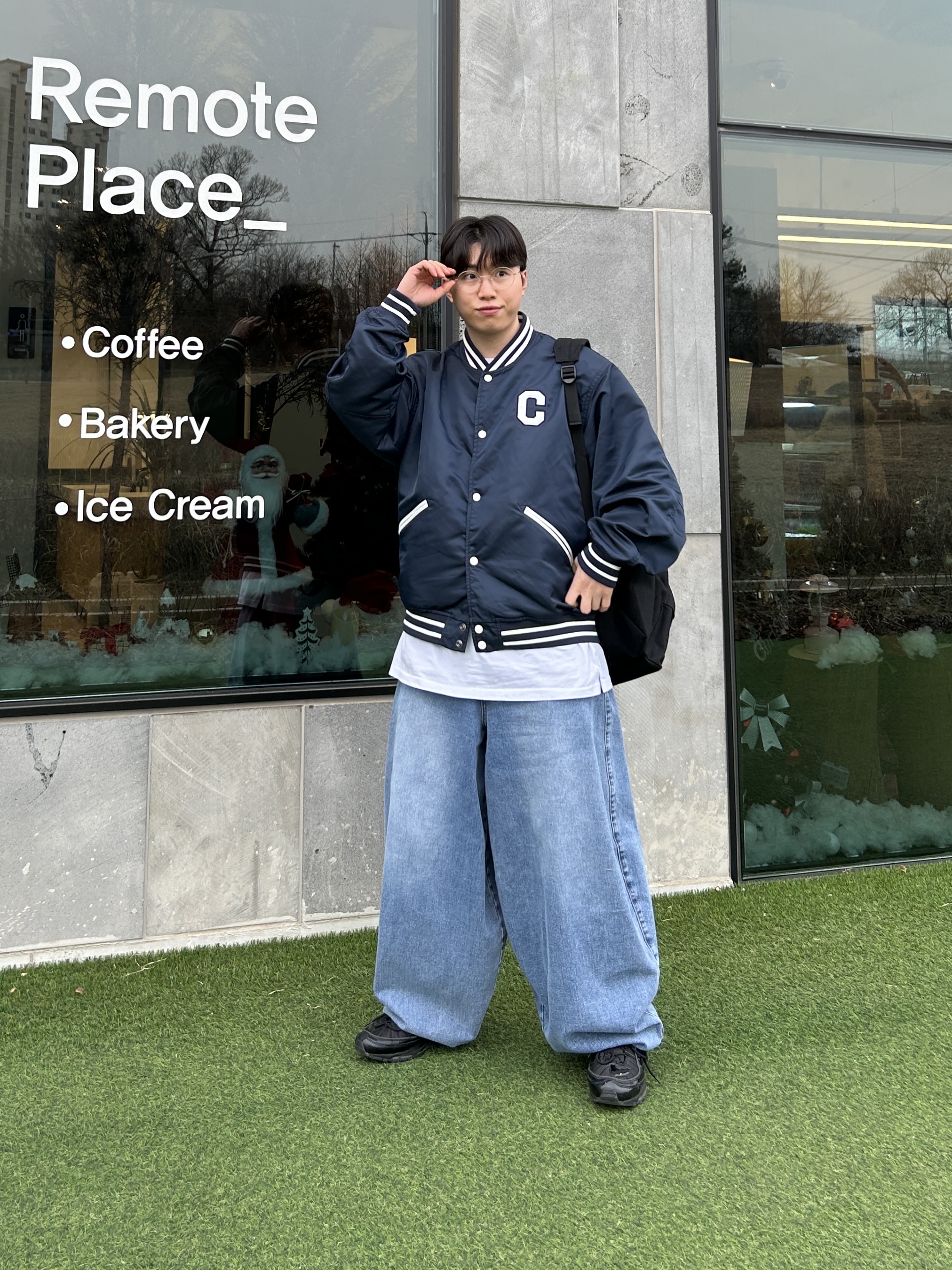 💙🤍🩵 | KREAM