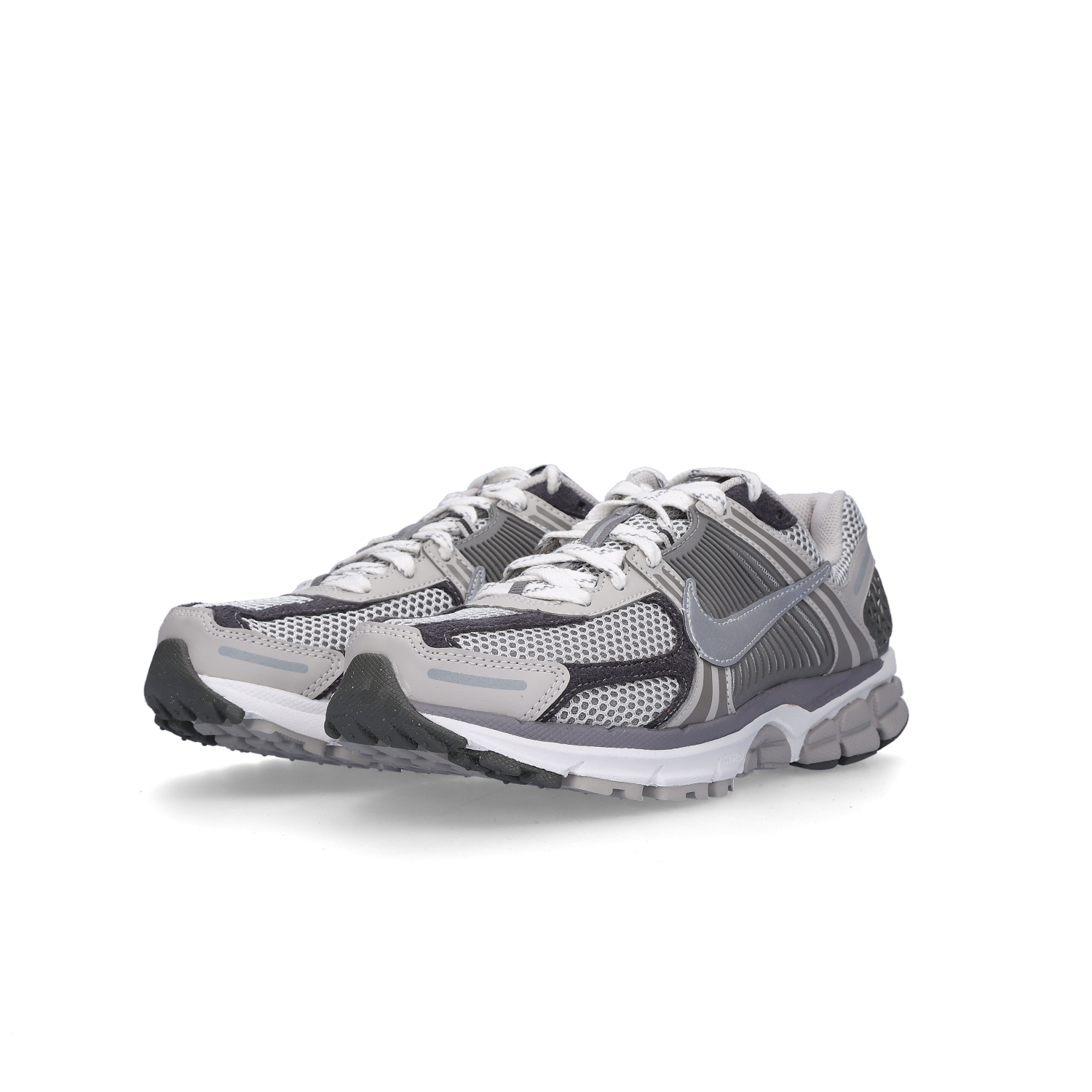 나이키 줌 보메로 5 프리미엄 라이트 아이언 오어 앤 플랫 퓨터 | KREAM