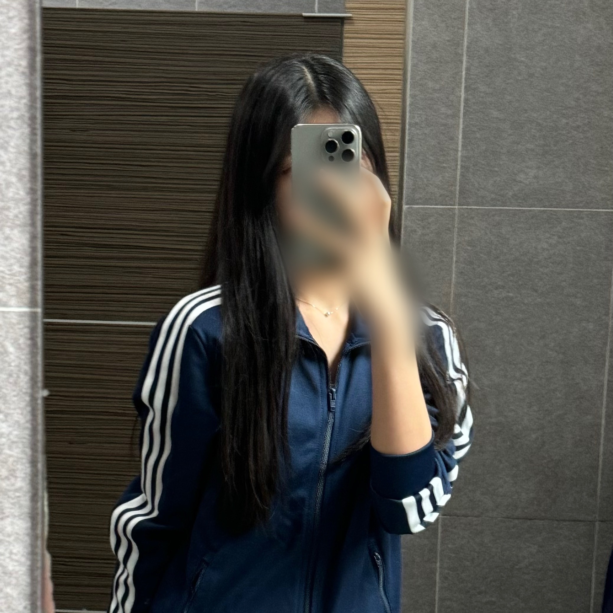 eux1.o (@eux1.o) 님의 게시물 | KREAM