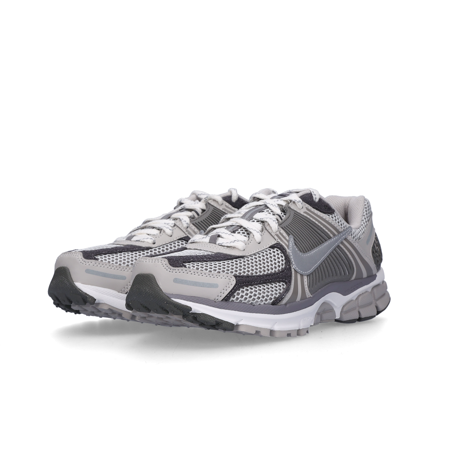 나이키 줌 보메로 5 프리미엄 라이트 아이언 오어 앤 플랫 퓨터 | KREAM