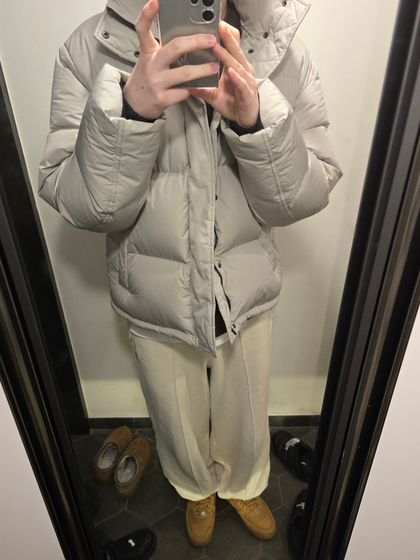 ksh1120- (@tpzn_13) 님의 게시물 | KREAM