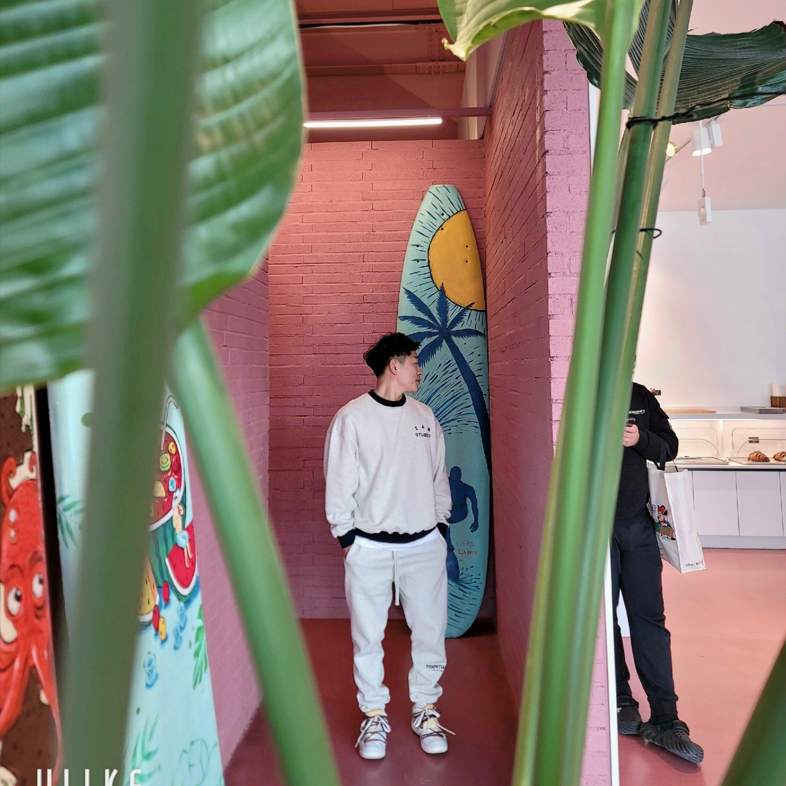 홀리듯 (@lchy2710) 님의 게시물 | KREAM