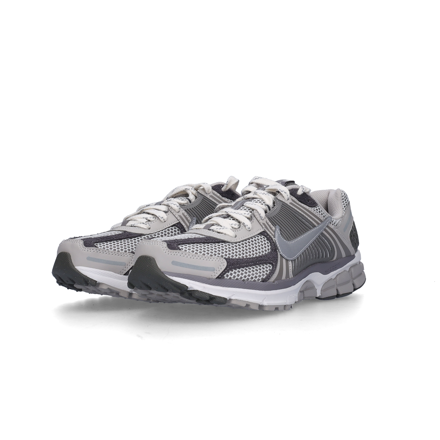 나이키 줌 보메로 5 프리미엄 라이트 아이언 오어 앤 플랫 퓨터 | KREAM