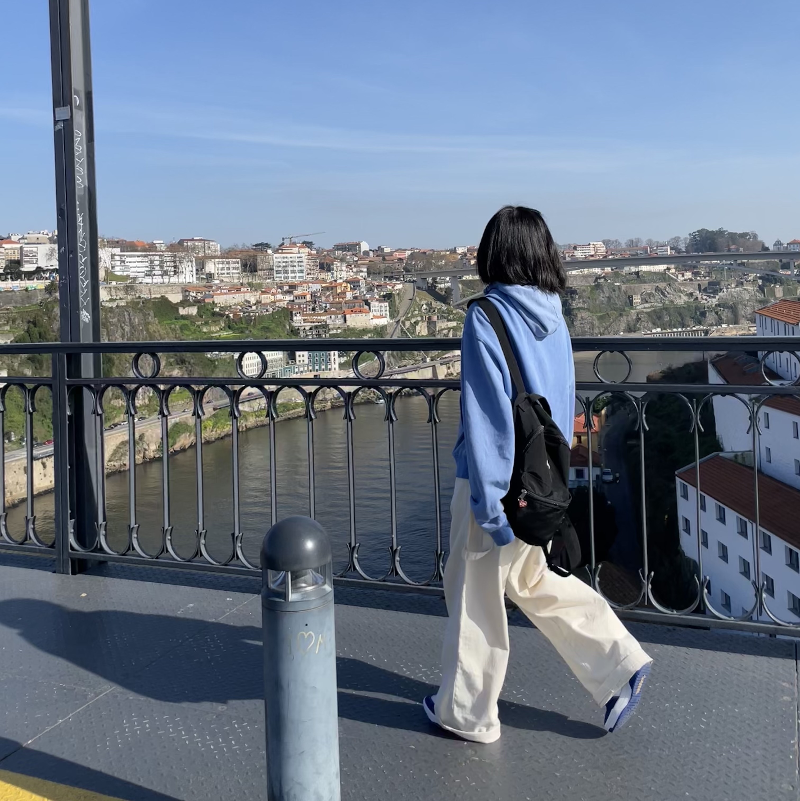 (@ksjdidf) 님의 게시물 | KREAM