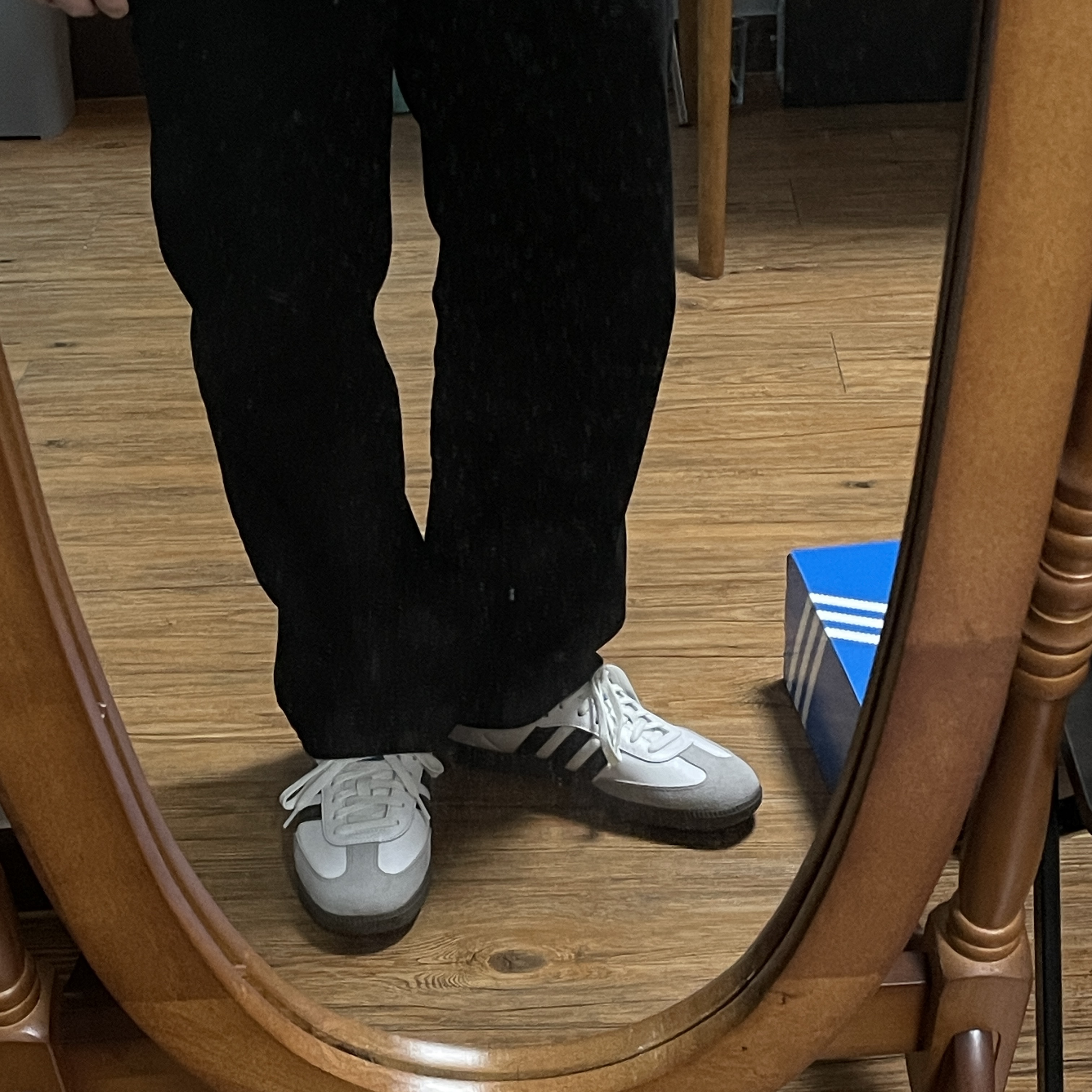 삼바 OG 285 | KREAM