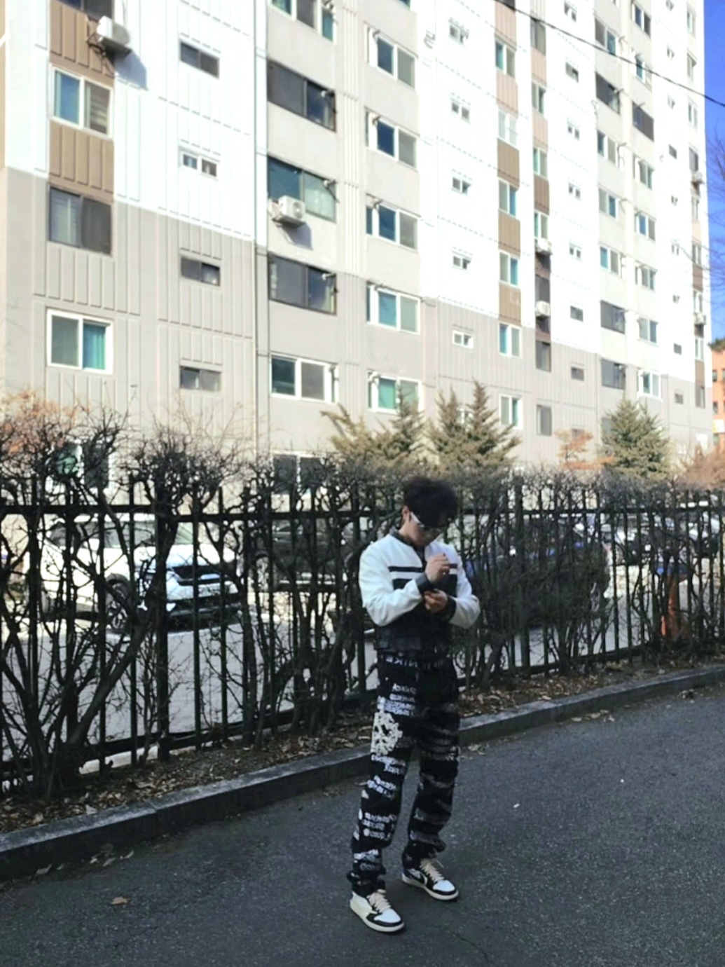 현종 (@hyun_iong1980) 님의 게시물 | KREAM