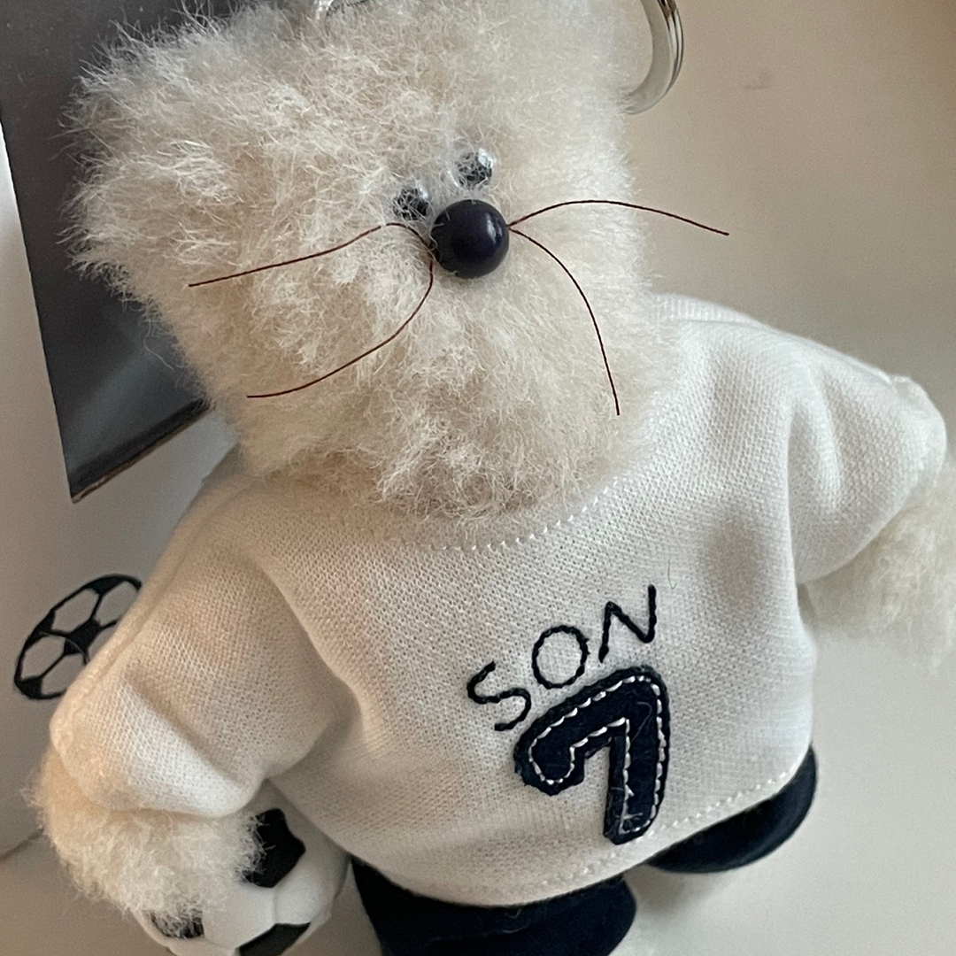 lxwin (@dziq22) 님의 게시물 | KREAM