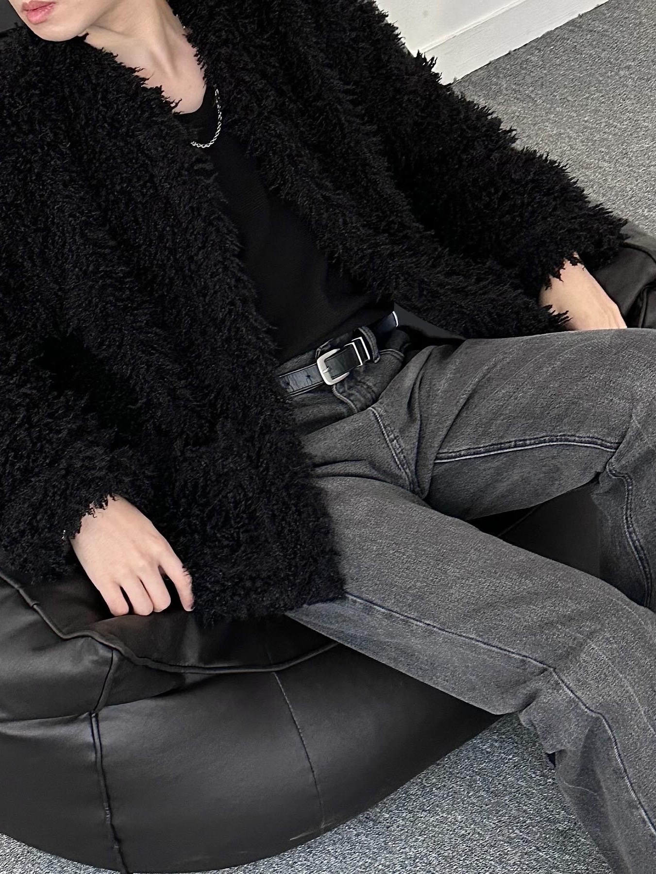 송정현 (@uc5c__) 님의 게시물 | KREAM