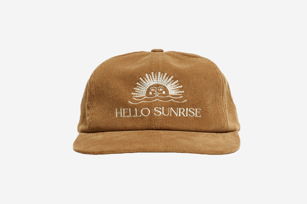 헬로선라이즈 코듀로이 OG 로고 6패널 캡 카멜 | Hello Sunrise | KREAM
