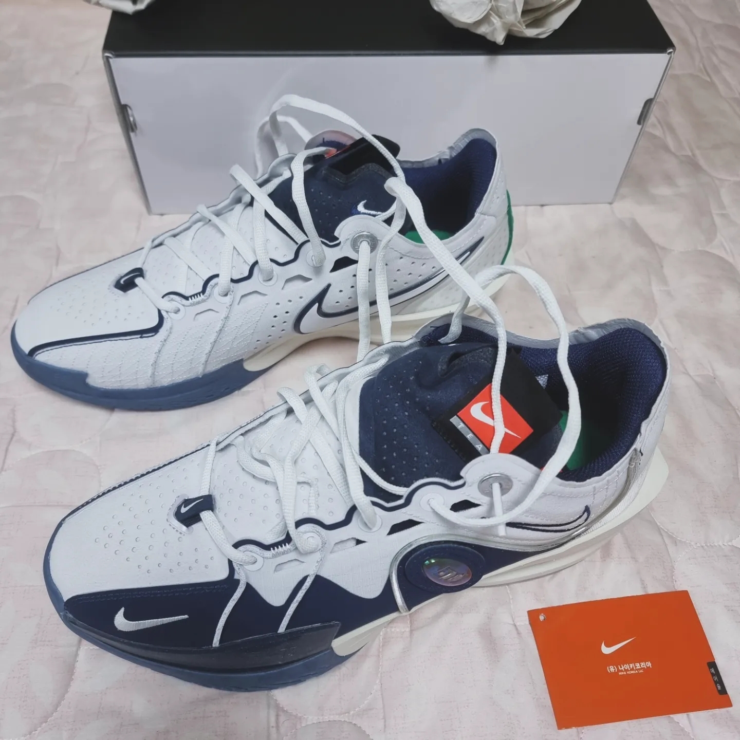 Zoom Flight Newtro | KREAM