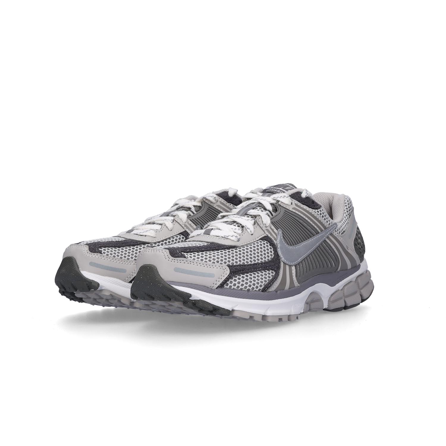 나이키 줌 보메로 5 프리미엄 라이트 아이언 오어 앤 플랫 퓨터 | KREAM