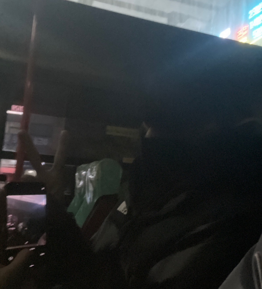 권영하 (@_yyyy) 님의 게시물 | KREAM