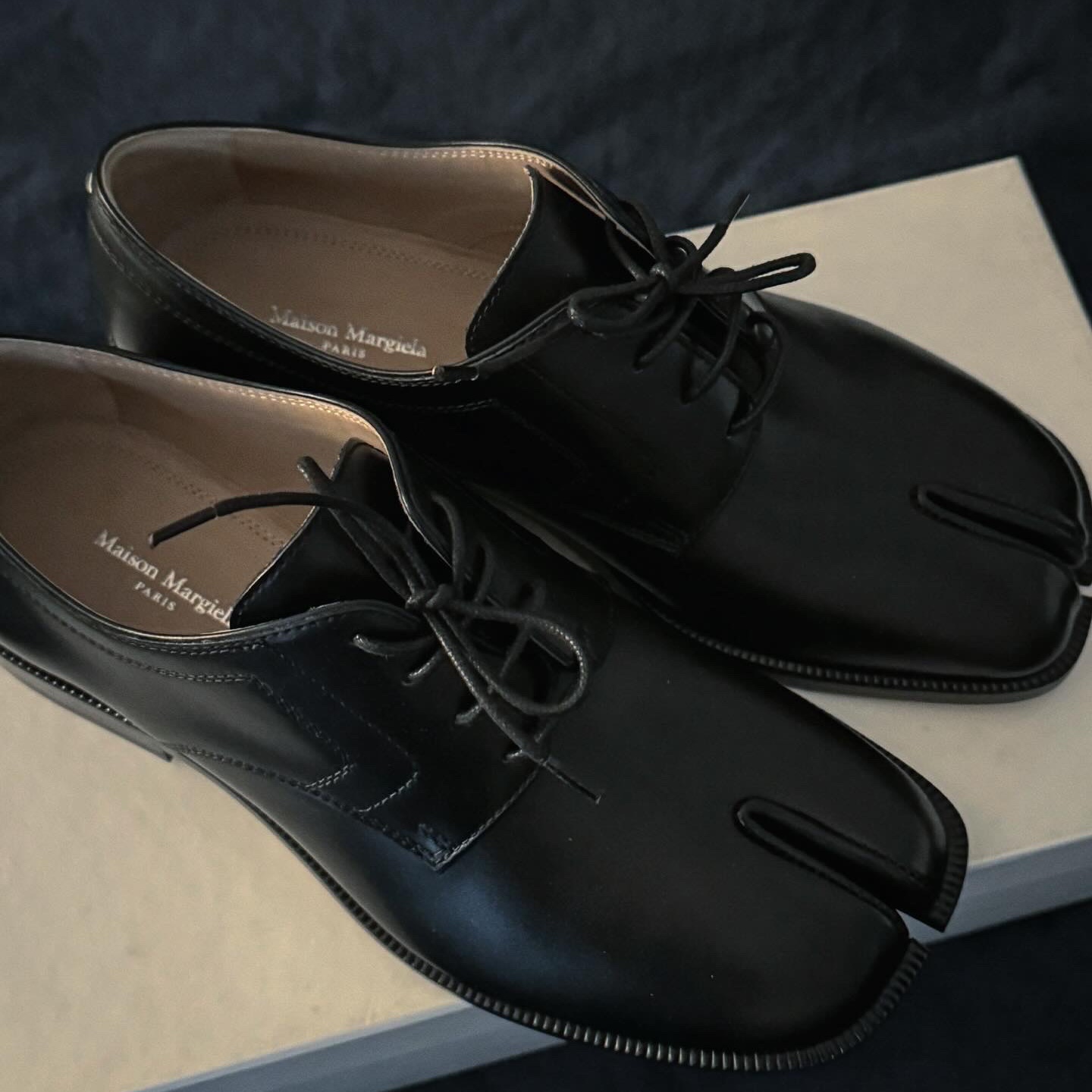 매지 (@leemezzi) 님의 게시물 | KREAM