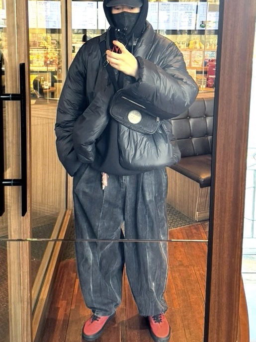 인간 (@radiant____) 님의 게시물 | KREAM